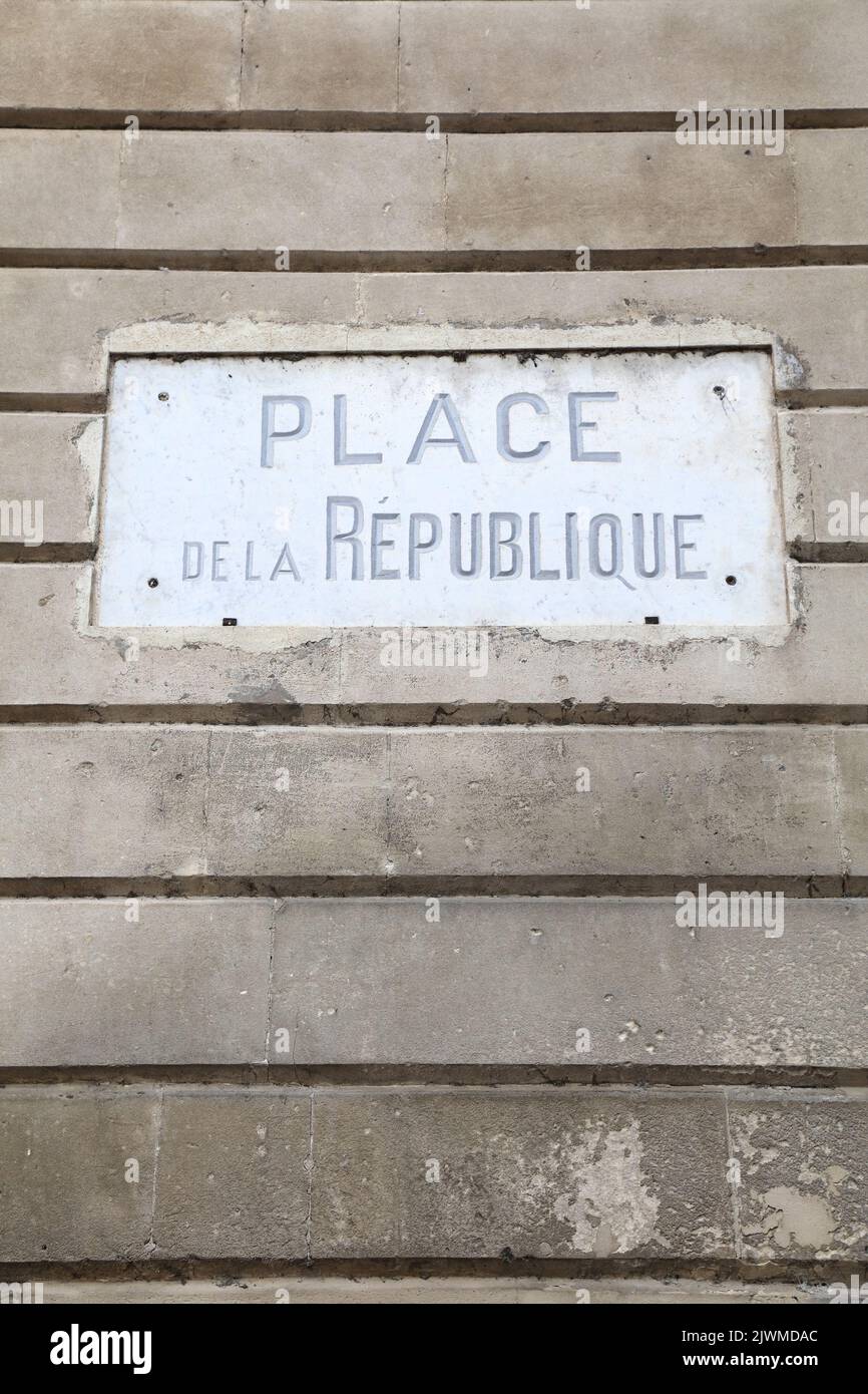 Arles city detail: street sign of Place De La Republique, a major city ...