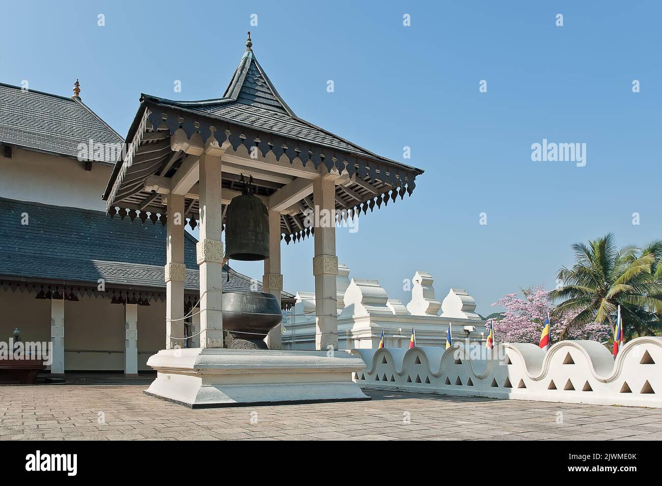 Inner buildings of famous Buddhist Temple of the Tooth Relic (Sri ...