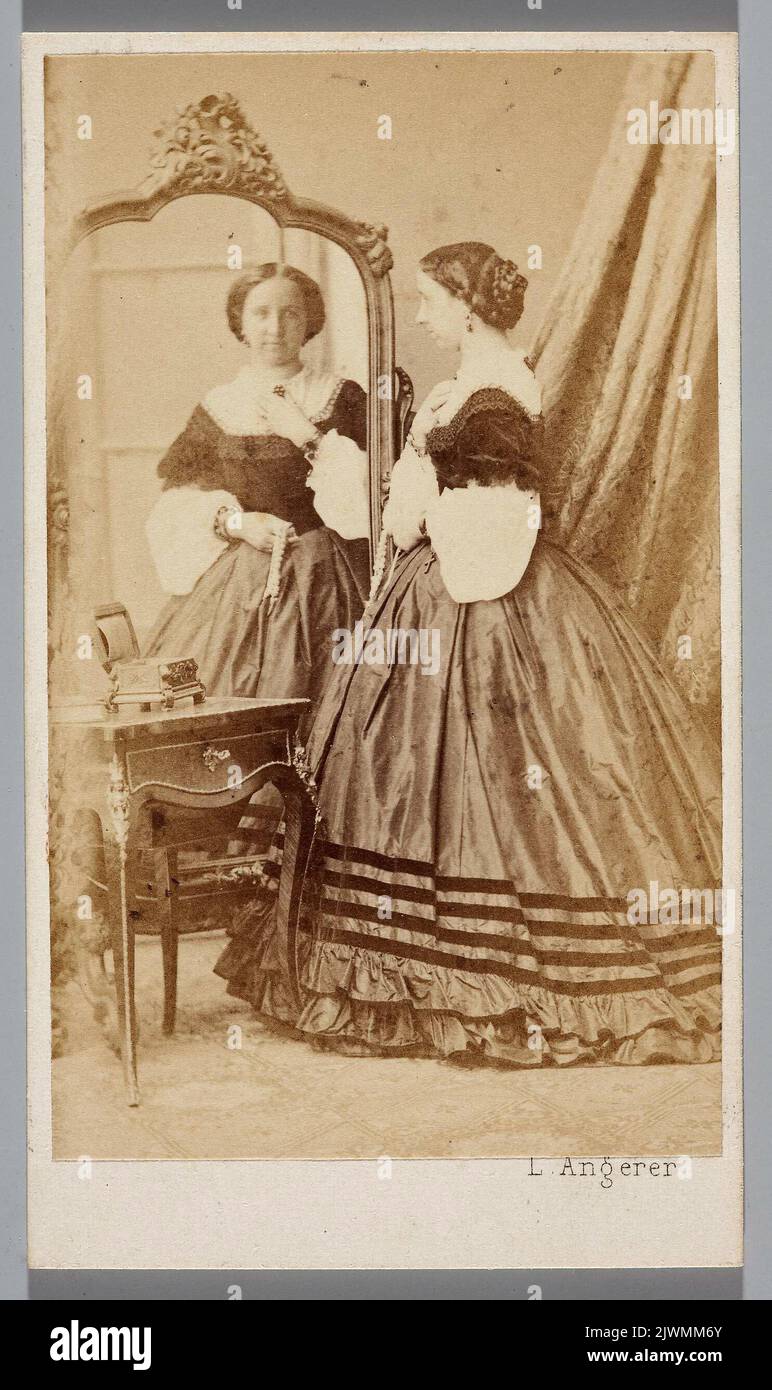 Canonesses order hi-res stock photography and images - Alamy