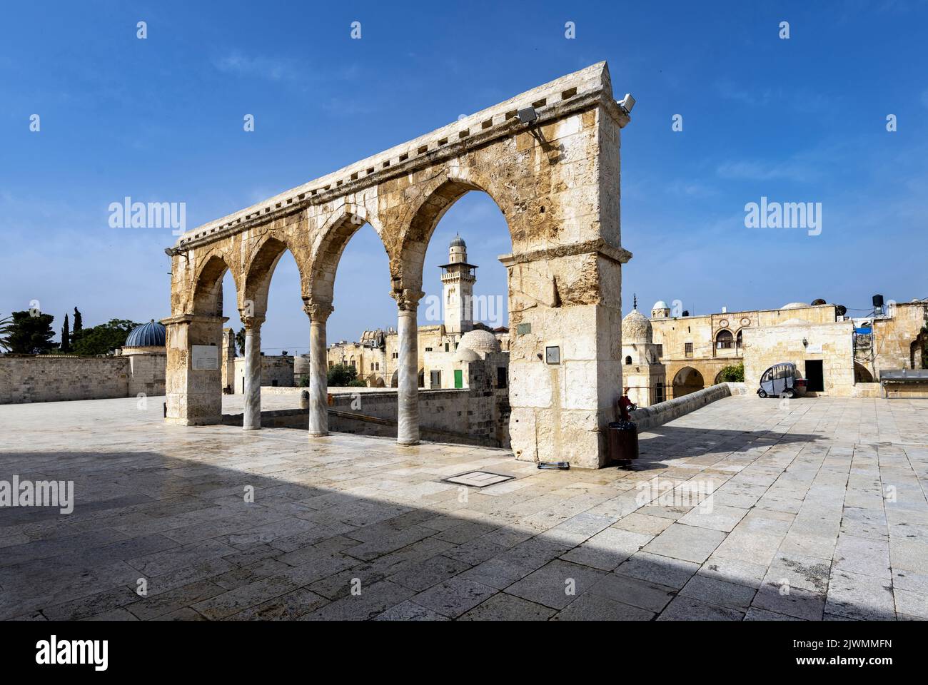 Ancient gate on the Temple Mount in Jerusalem Stock Photo - Alamy
