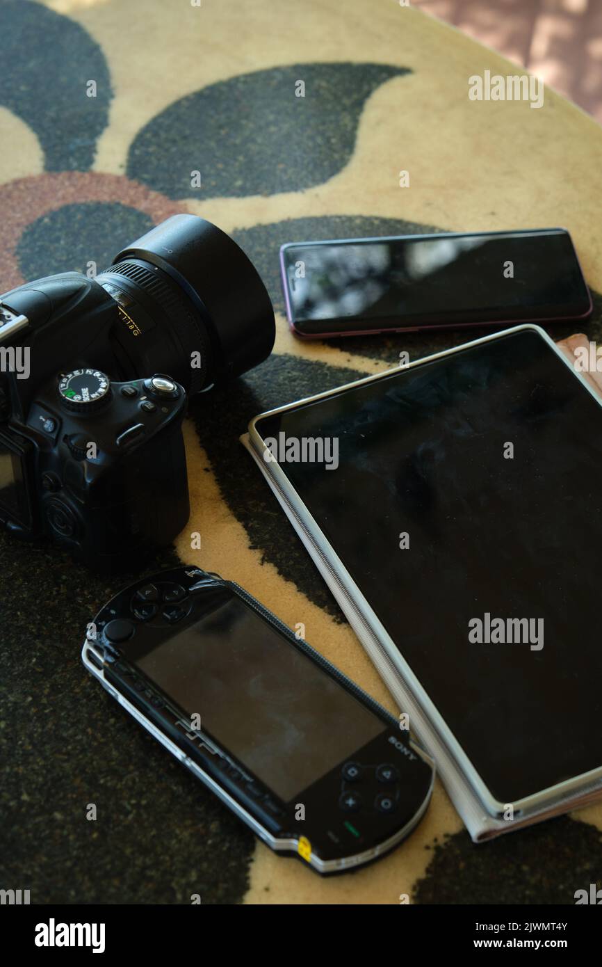 Various electronic devices hi-res stock photography and images - Alamy