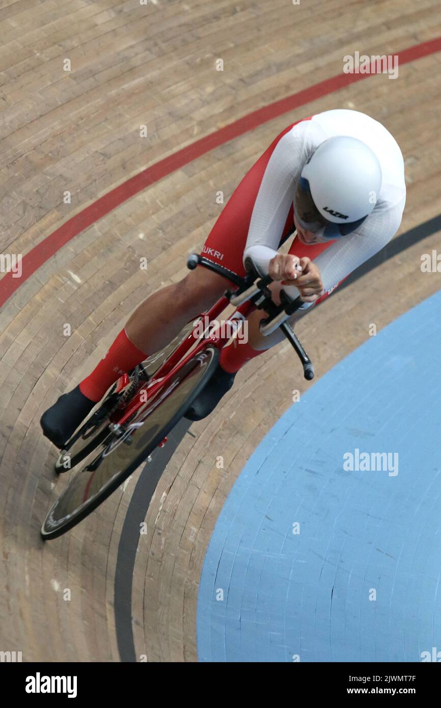 Madelaine Maddie LEECH of England in the women's 3000m Individual ...