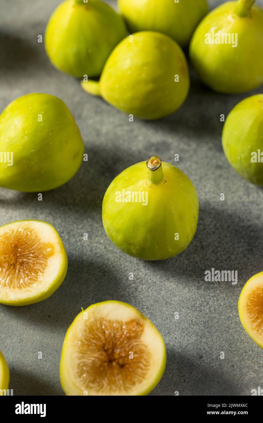 Raw Green Organic Figs Ready to Eat Stock Photo - Alamy