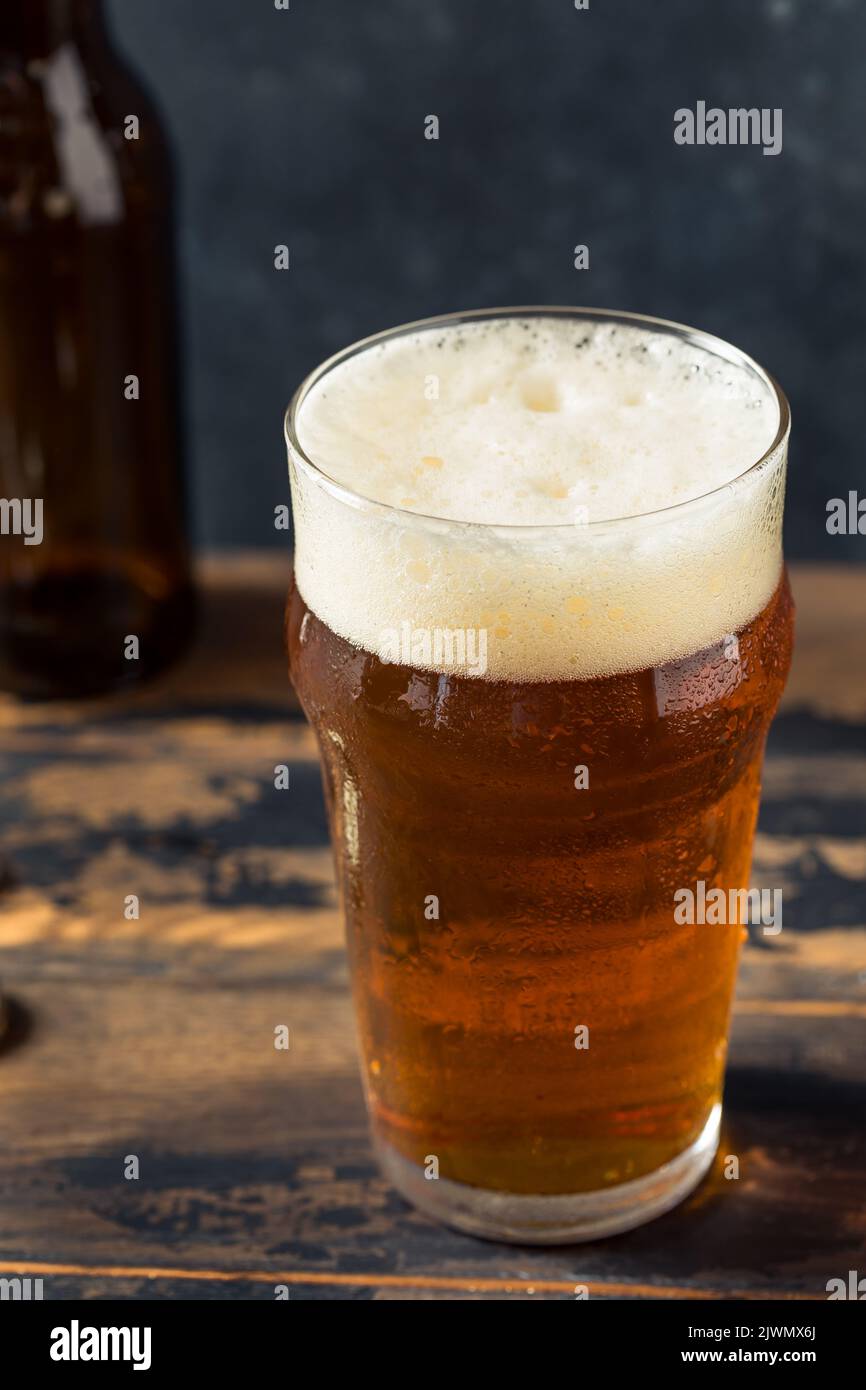 Dark brown beer bottle hi-res stock photography and images - Alamy