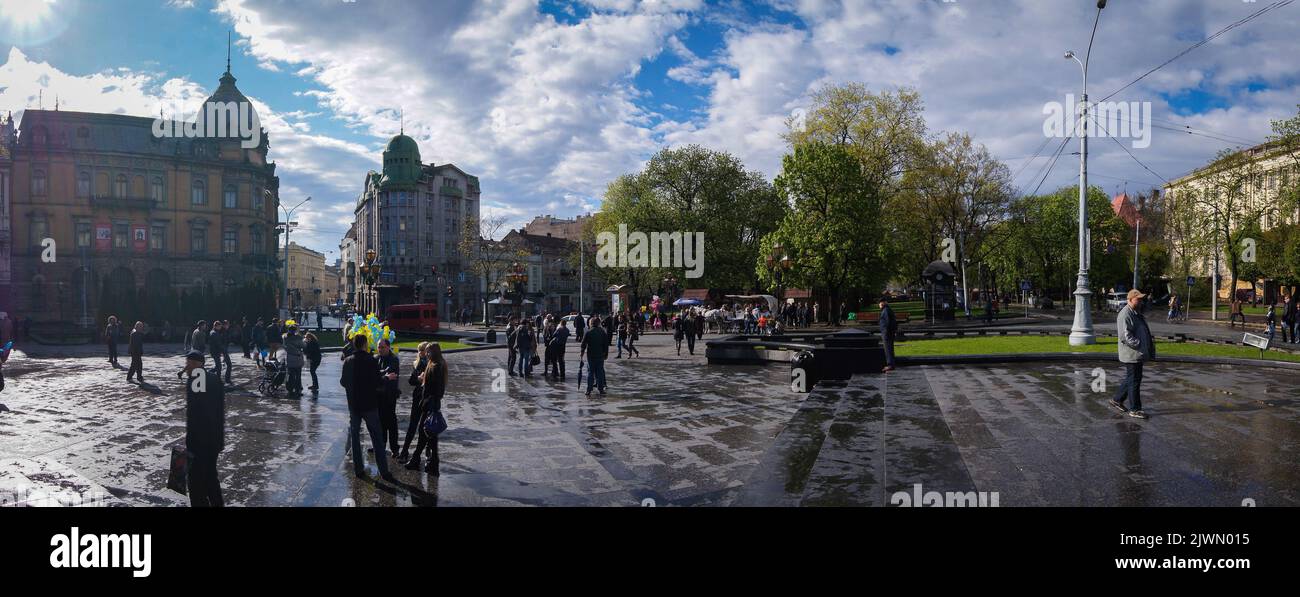 Spring in the center of Lviv Stock Photo - Alamy