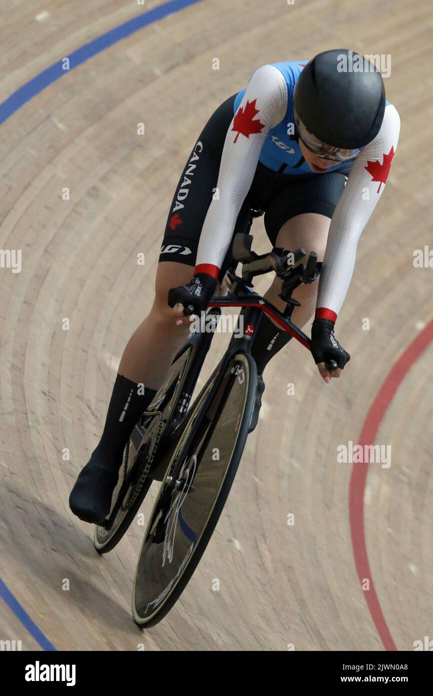 Ariane BONHOMME of Canada in the women's 3000m Individual Pursuit ...