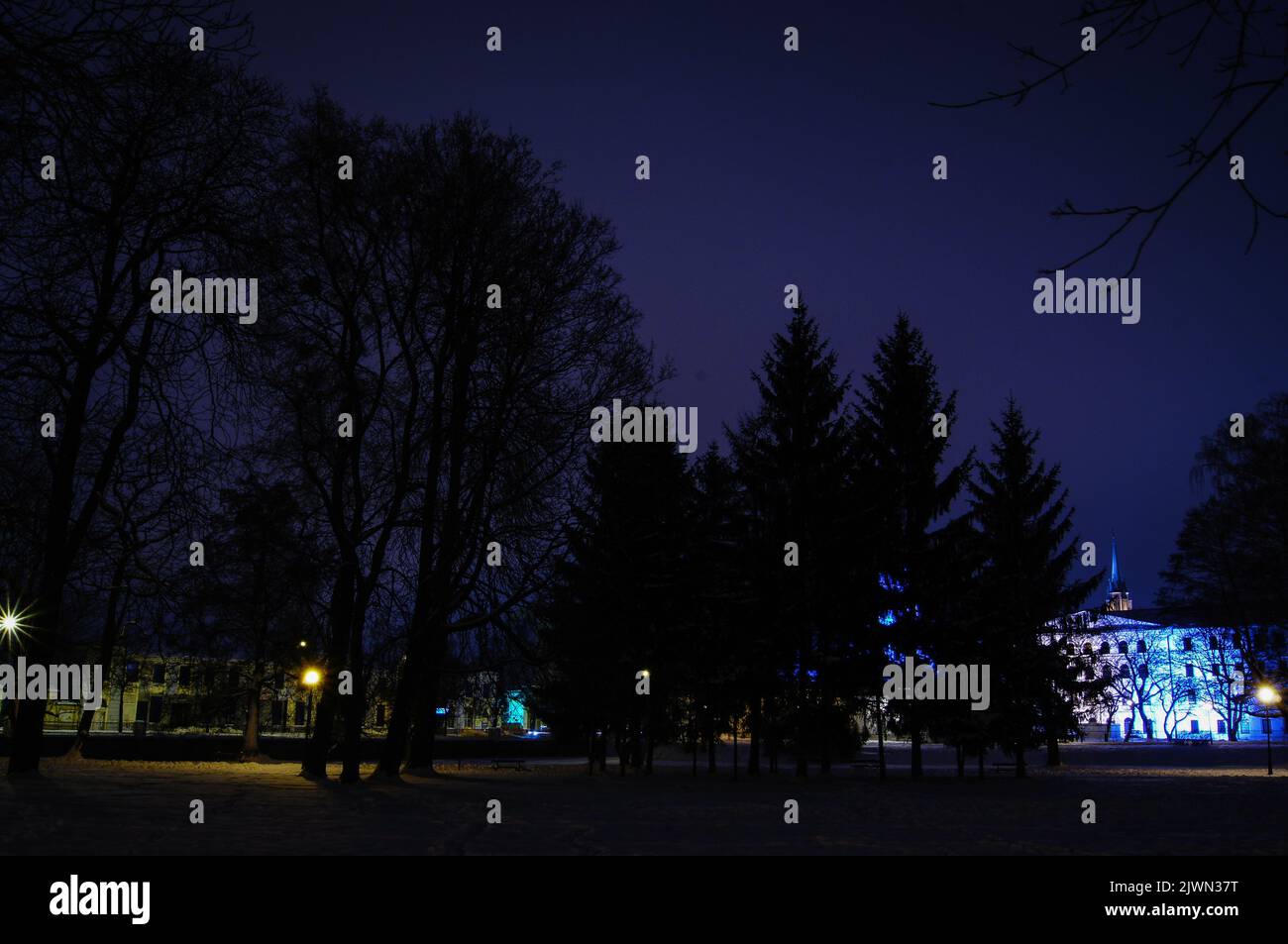 Dark night walk hi-res stock photography and images - Alamy