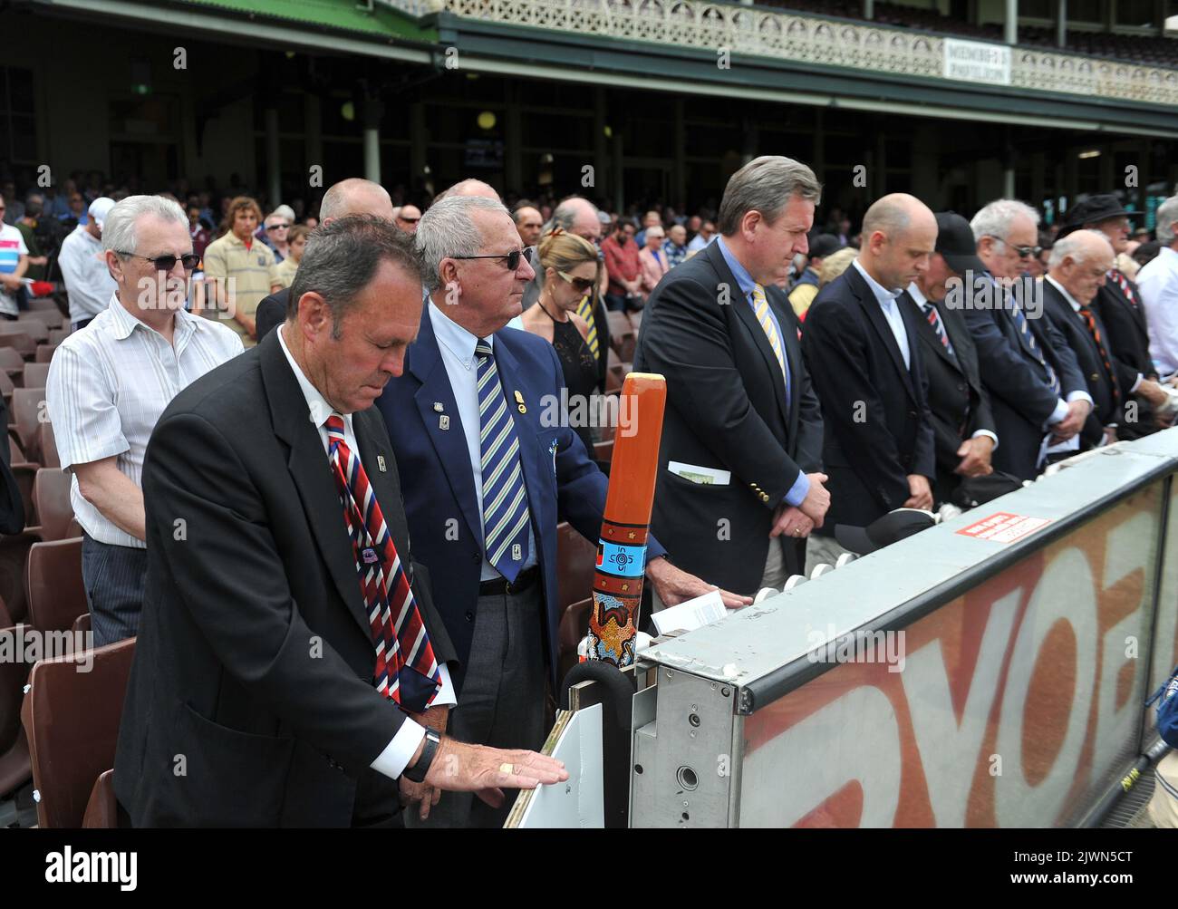 Attendees to the tribute to former rugby league player Arthur Beetson ...