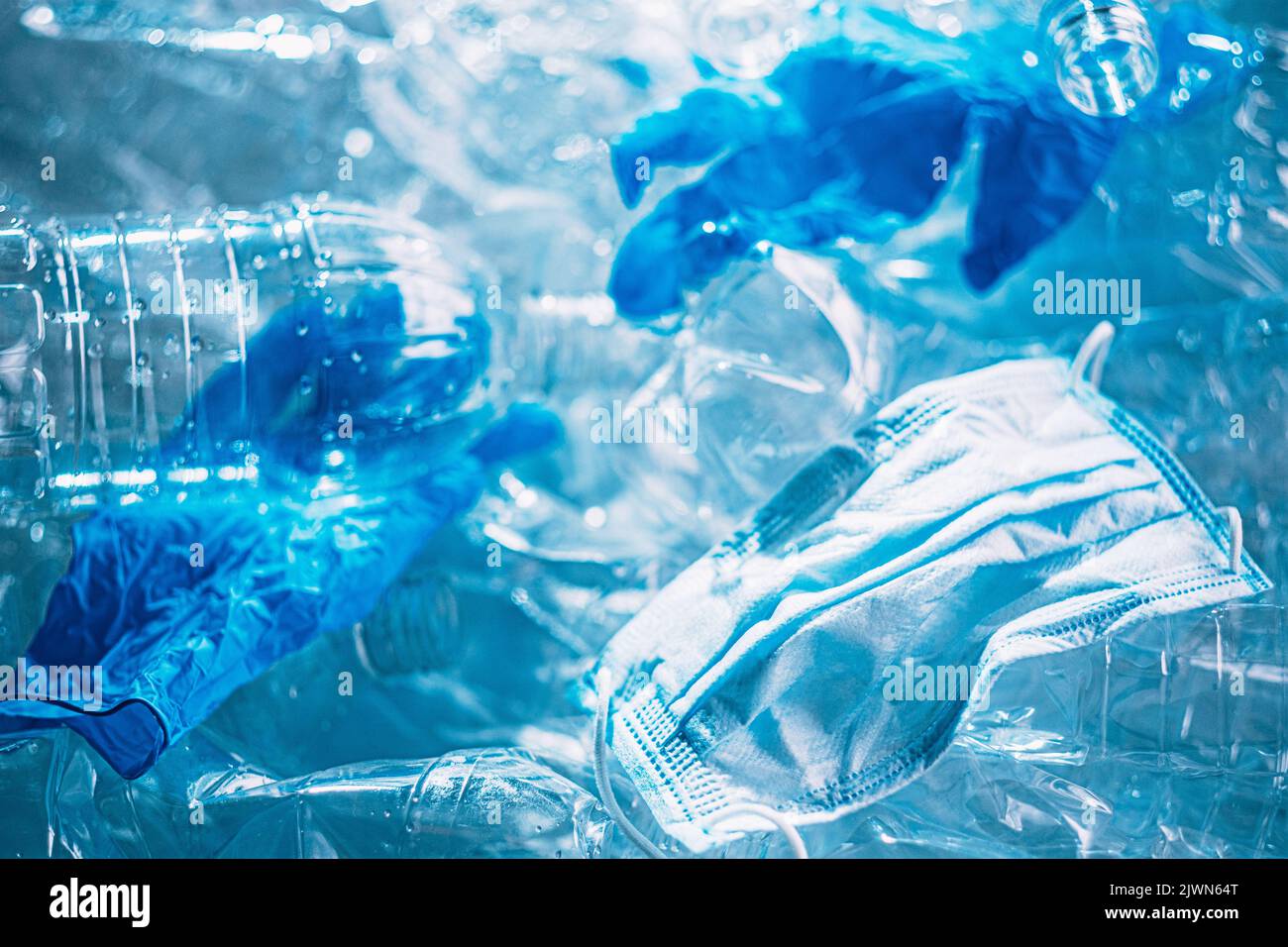 Medical waste pollution hi-res stock photography and images - Alamy