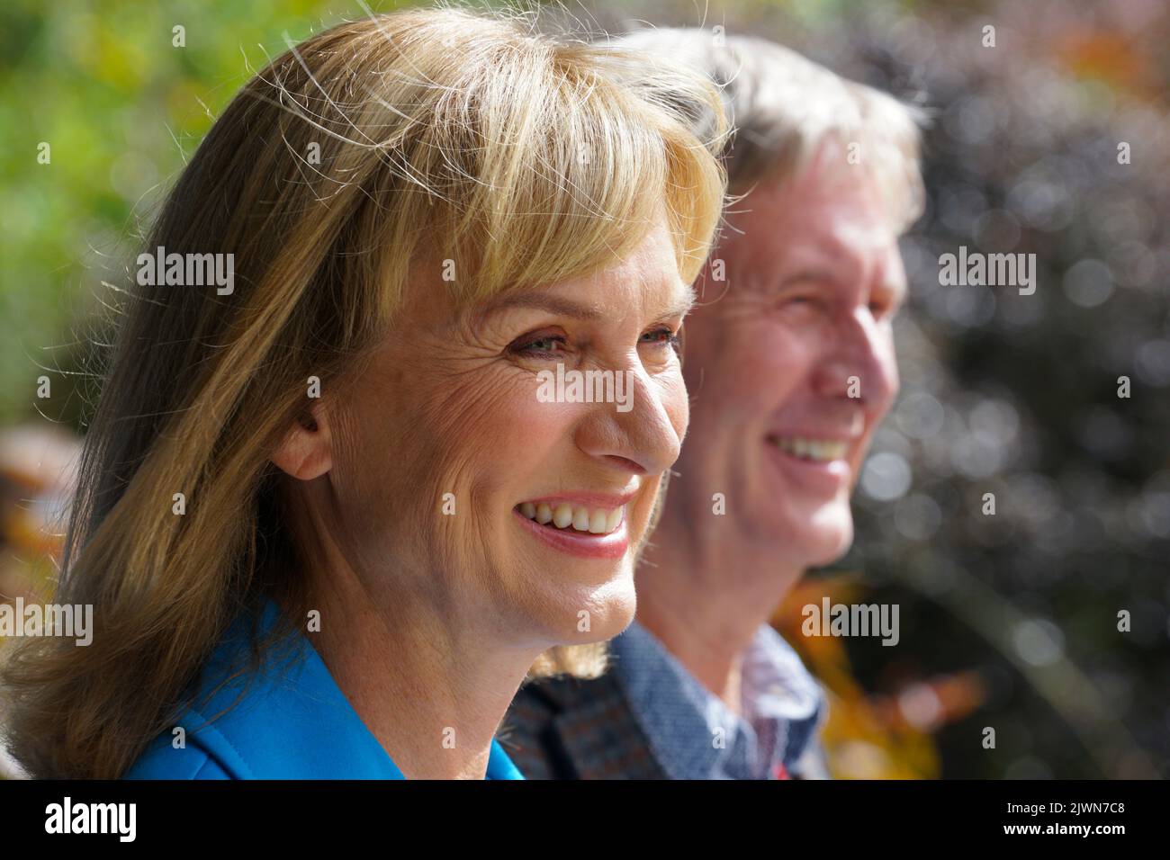 BC presenter Fiona Bruce (left) during a visit to the Antiques Roadshow ...