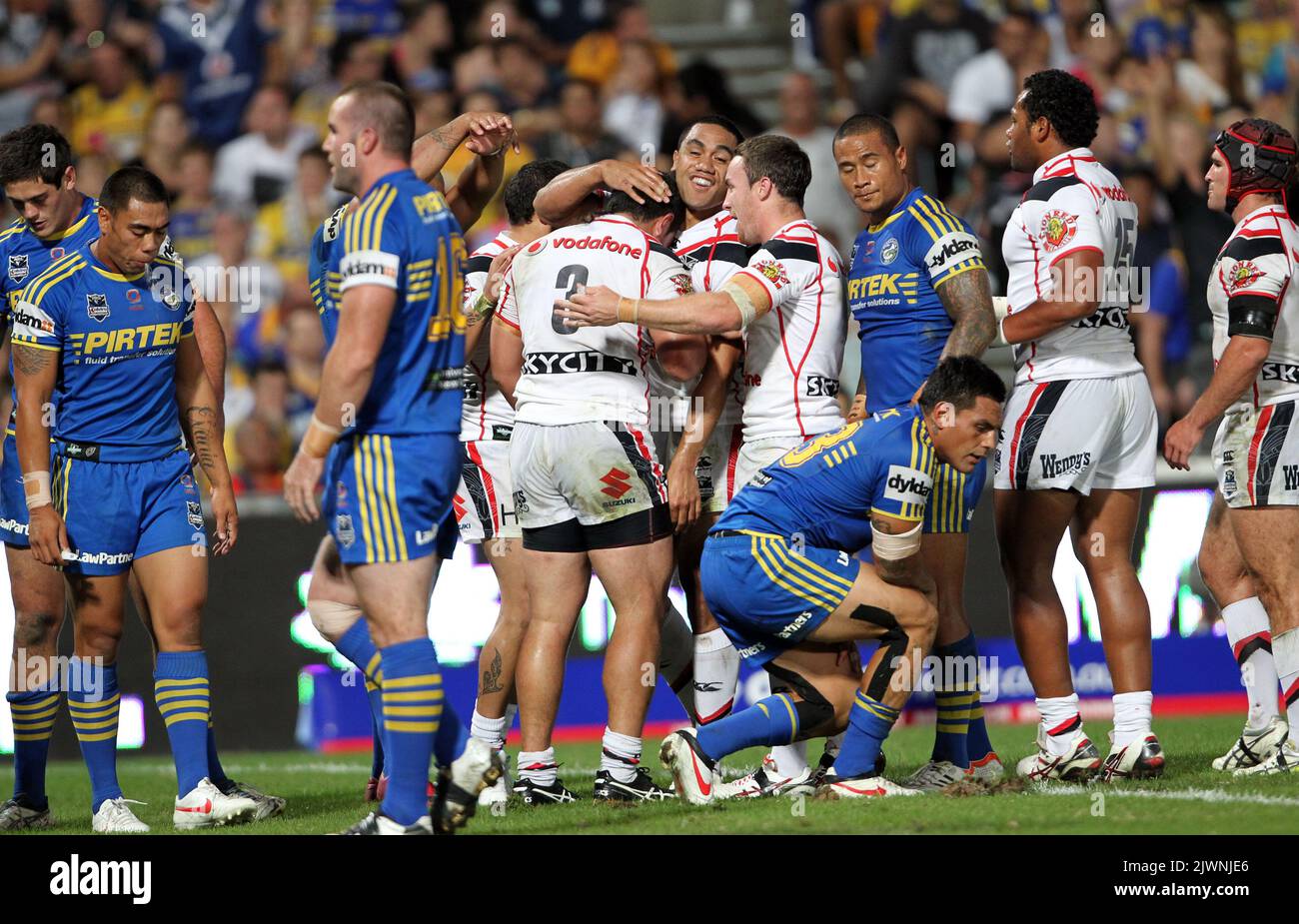 Warriors celebrate the try of Konrad Hurrell during NRL Rugby League ...