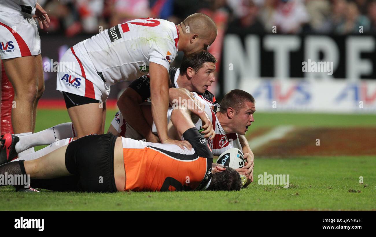 Mitch Rein scores the opening try during NRL Rugby League match, Round ...