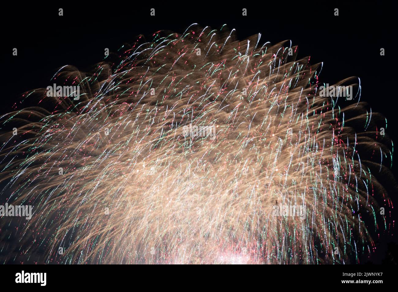 Explosion of fireworks hi-res stock photography and images - Alamy