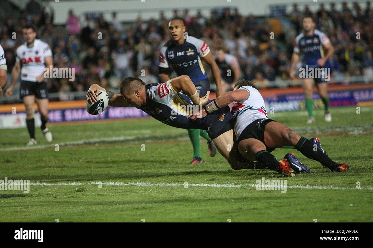 Ashton Sims scores the winning try during NRL Rugby League, Round 11 ...