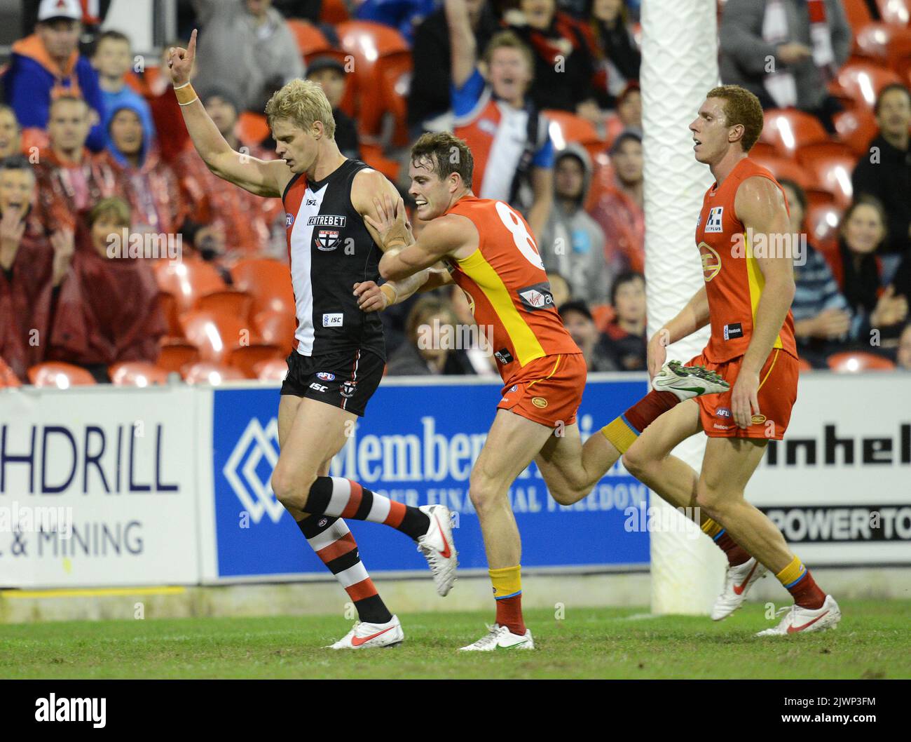 St Kilda player Nick Riewoldt celebrates after kicking his 500th AFL ...