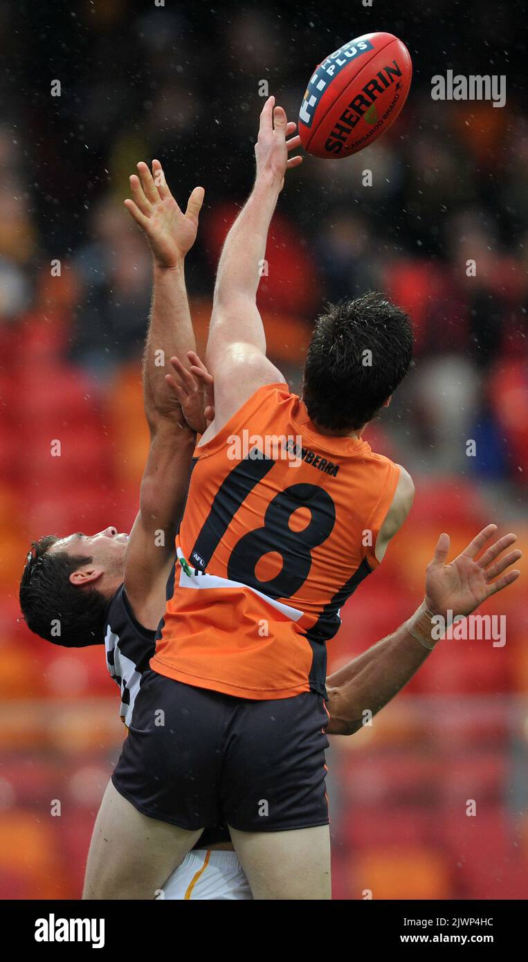 The Richmond Tigers' Alex Rance (left) competes for a mark with Jeremy ...