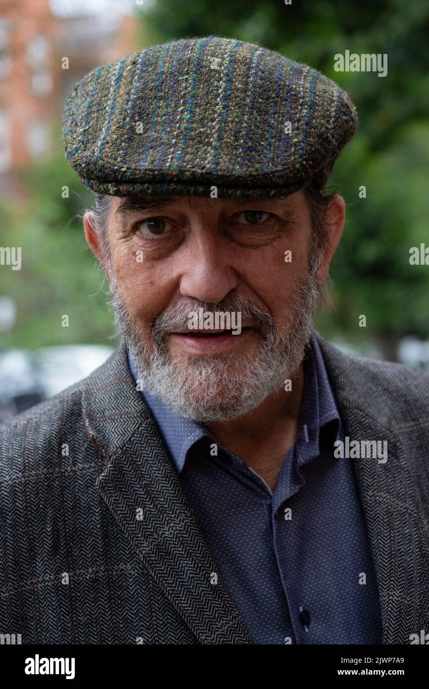 London, UK. 6th Sep, 2022. Rowan WIlliams Unveils Statue Honouring W B ...