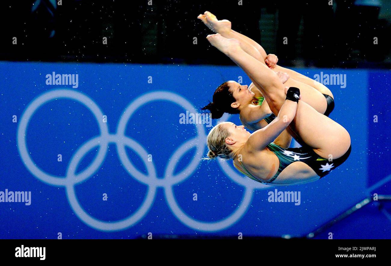 Australian divers Rachel Bugg (right) and Loudy Wiggins in the women's ...
