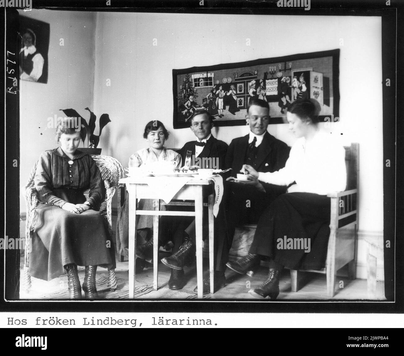 At Miss Lindberg, teacher. From left: Valborg Östling, Karin Hedlund ...