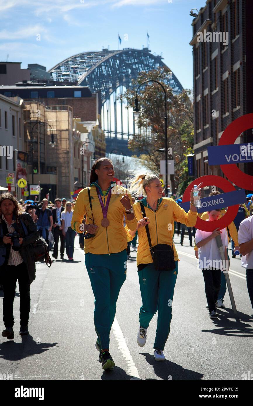 Basketball bronze medallists Elizabeth Cambage and Lauren Jackson ...
