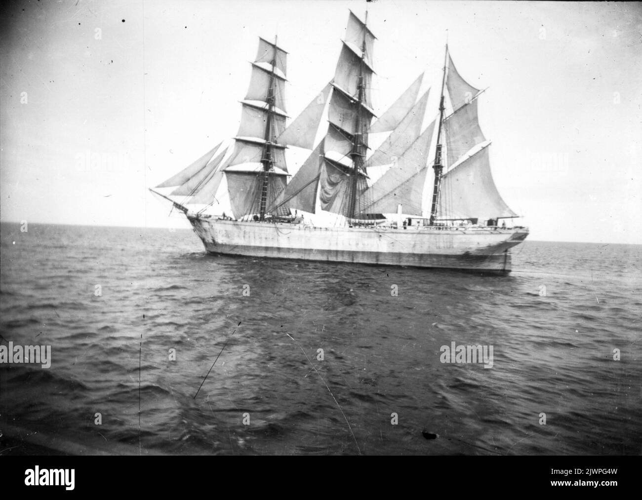Sailboat, three -masters. Segelbåt, tremastare Stock Photo - Alamy