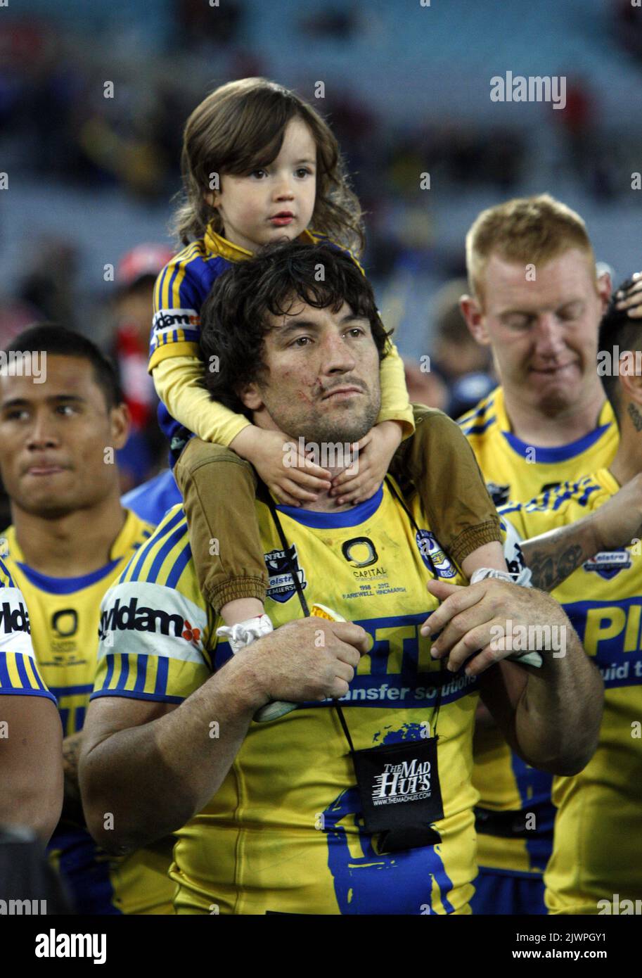 Nathan Hindmarsh and his son Rowdy during the NRL Round 26 between St ...