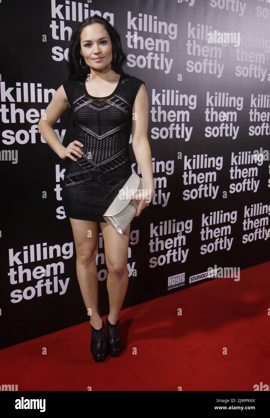 Tasneem Roc arrives at the premiere of Killing Them Softly in Sydney on ...