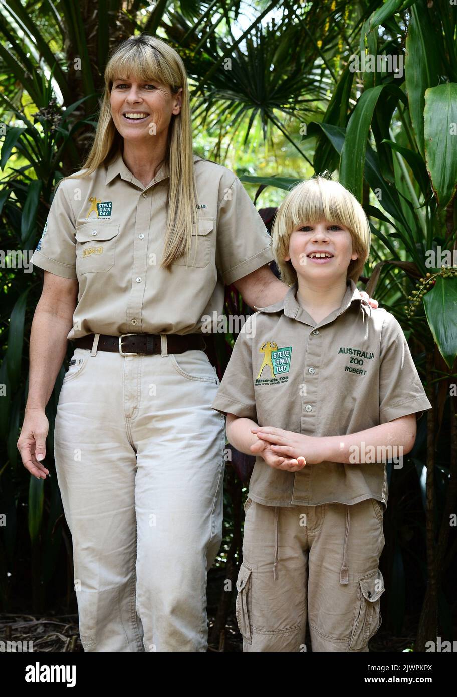 Terri Irwin (left) poses for a photo with son 8 year old Robert Irwin ...
