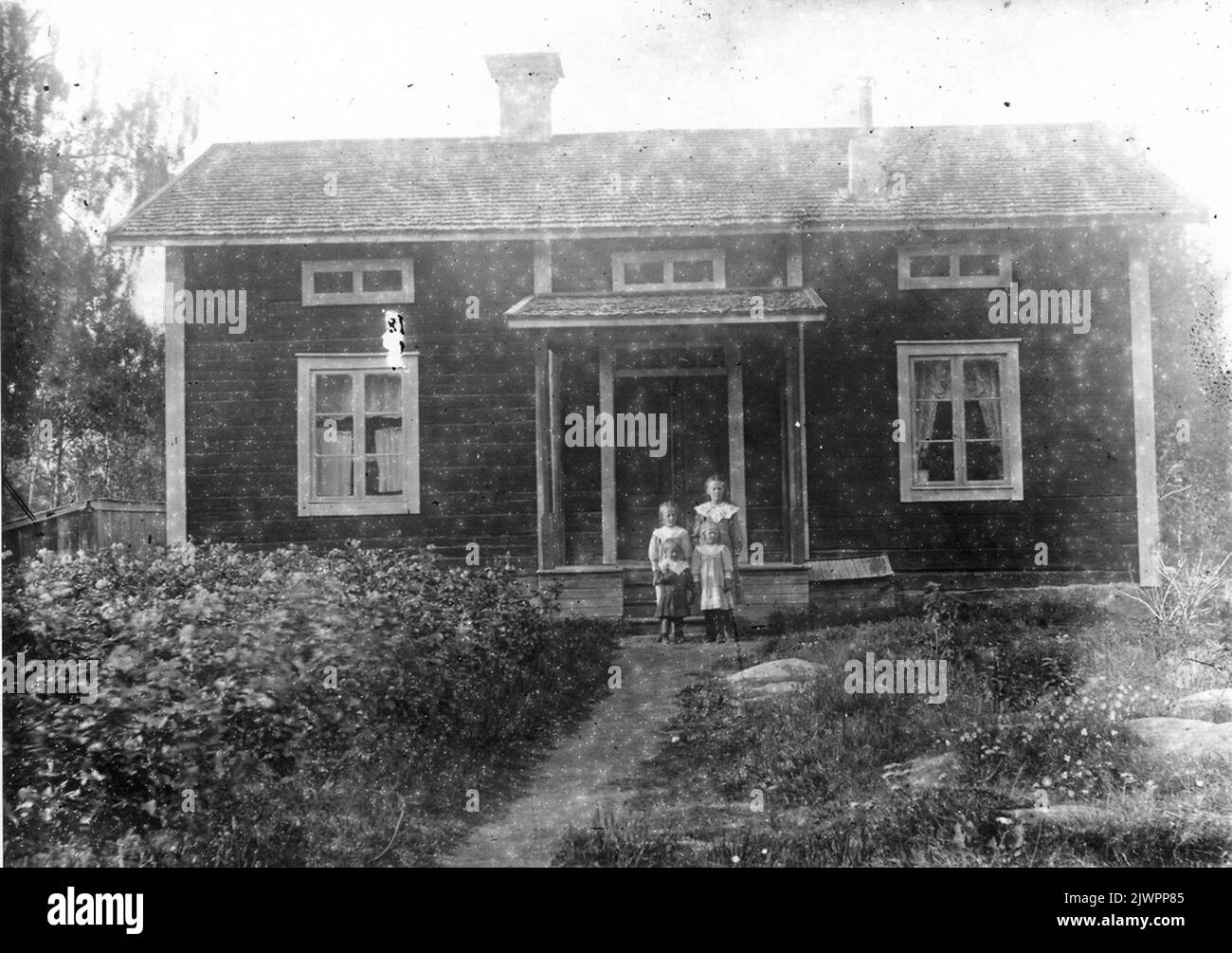 The farm is next door to Per Lindberg's parents' home in Järvsö. Gården ...