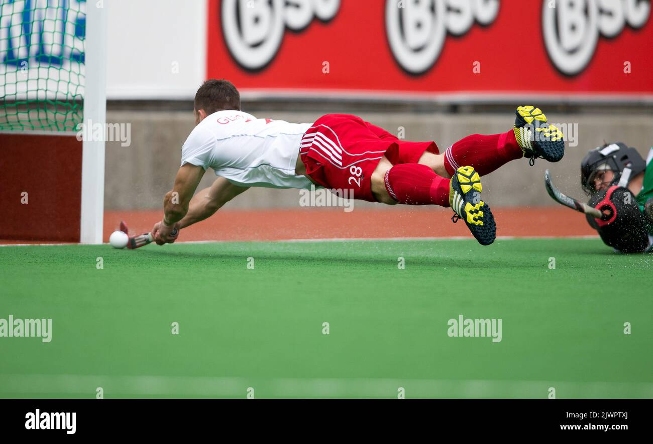 Mark Gleghorne of England in action during the Day 3, New Zealand and ...