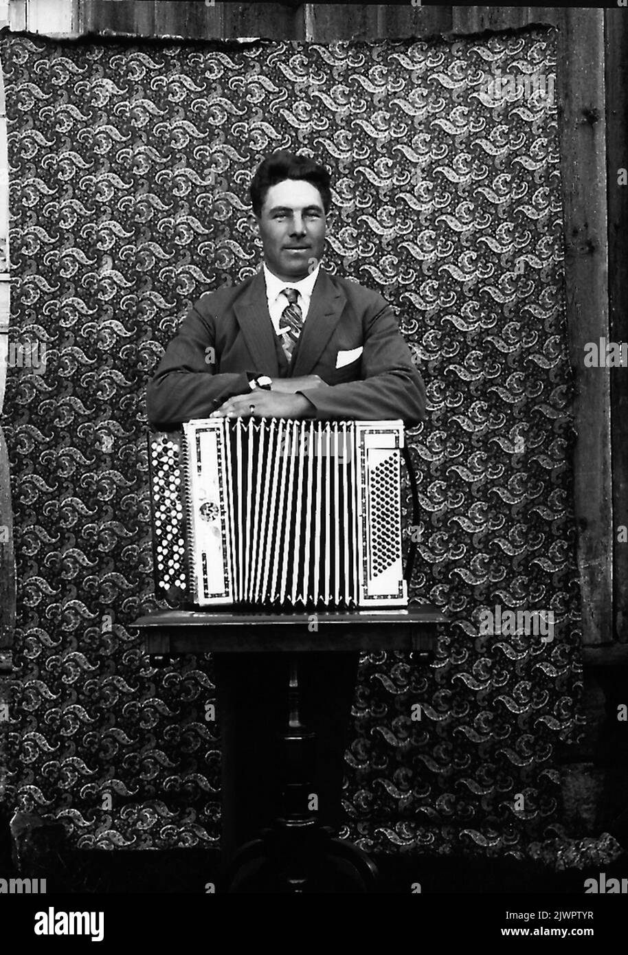 May 25 1975 hi-res stock photography and images - Alamy