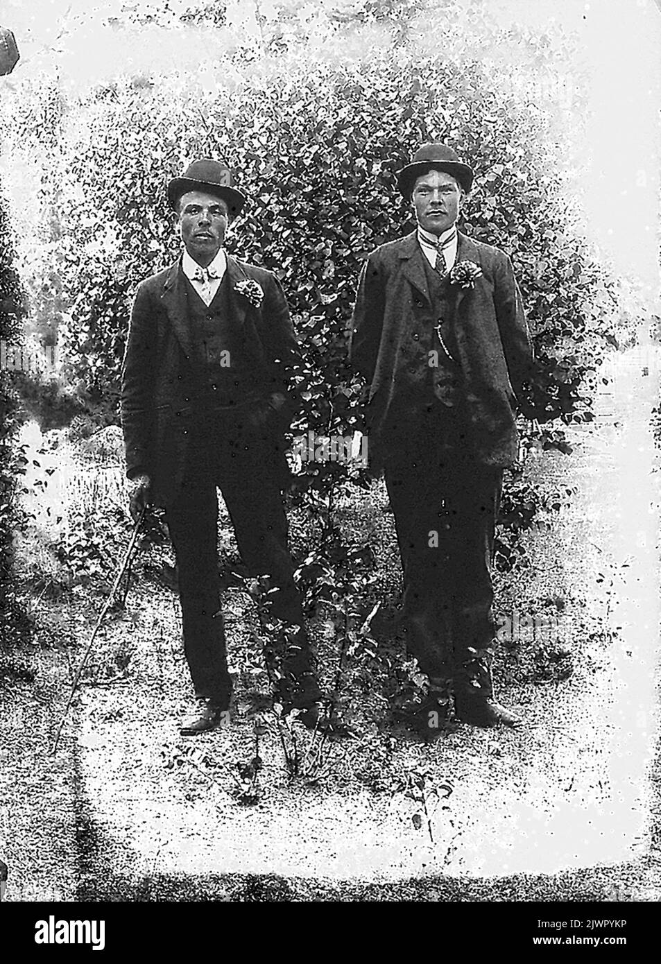 Two unknowns hi-res stock photography and images - Alamy