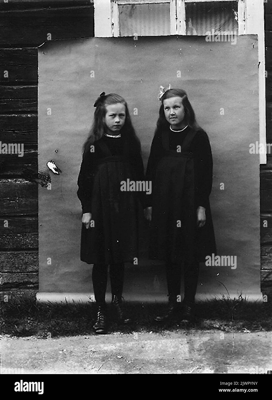 Two candid Black and White Stock Photos & Images - Alamy