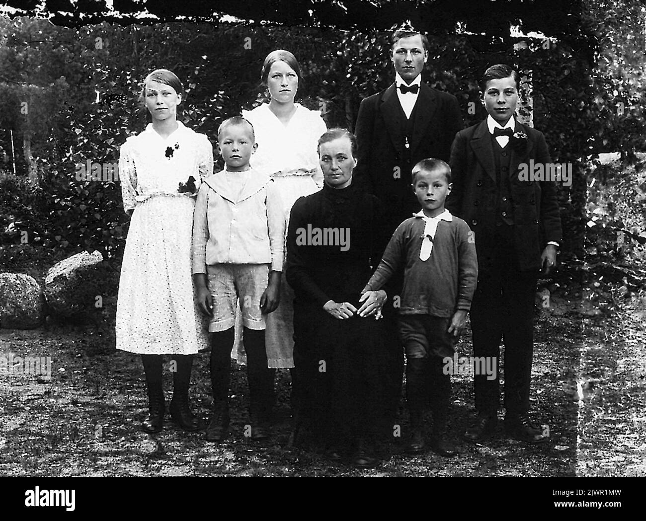 Family_group hi-res stock photography and images - Alamy