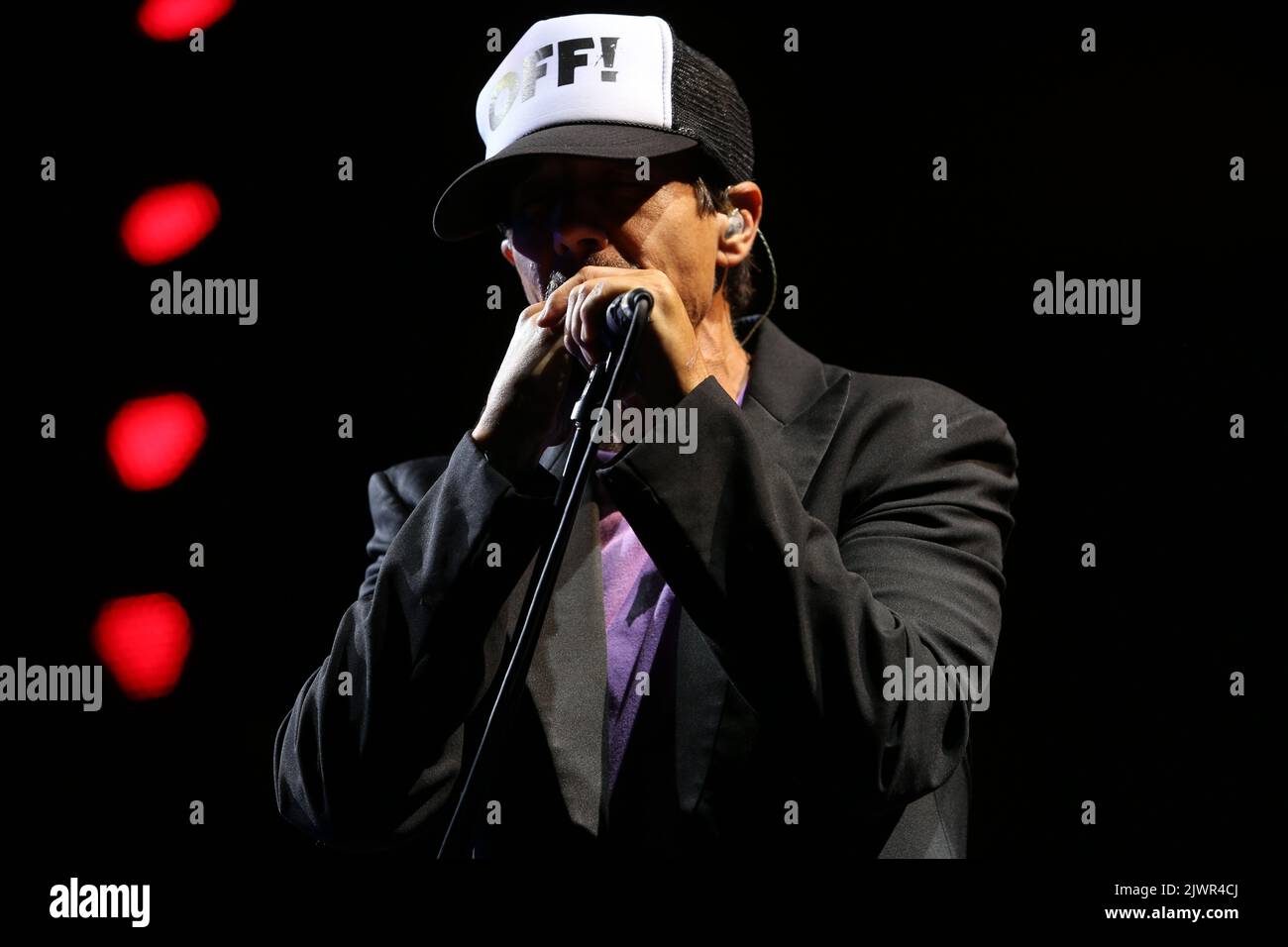 The Red Hot Chili Peppers perform at the Sydney Big Day Out in ...