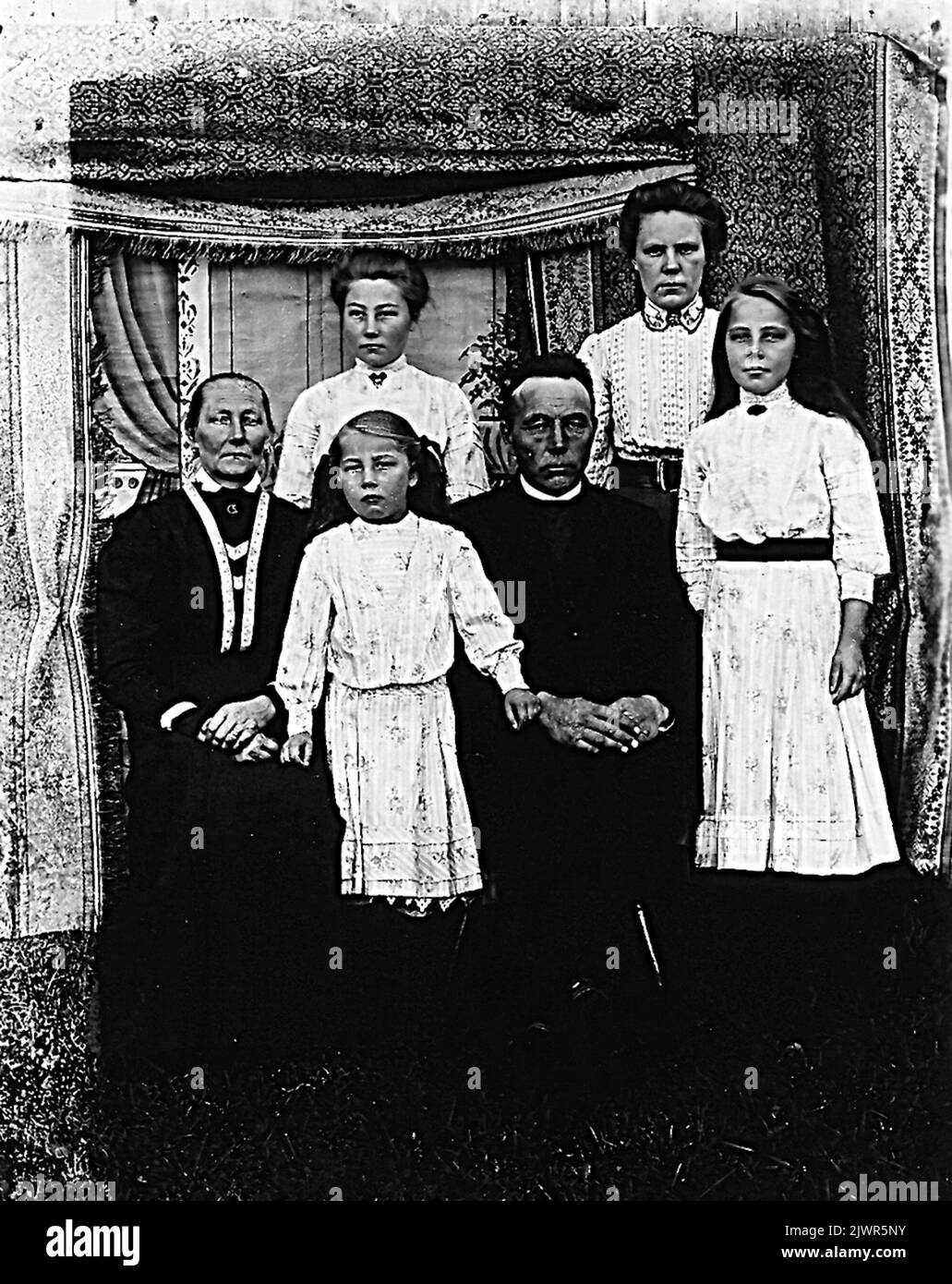 Unknown family. Okänd familj Stock Photo - Alamy