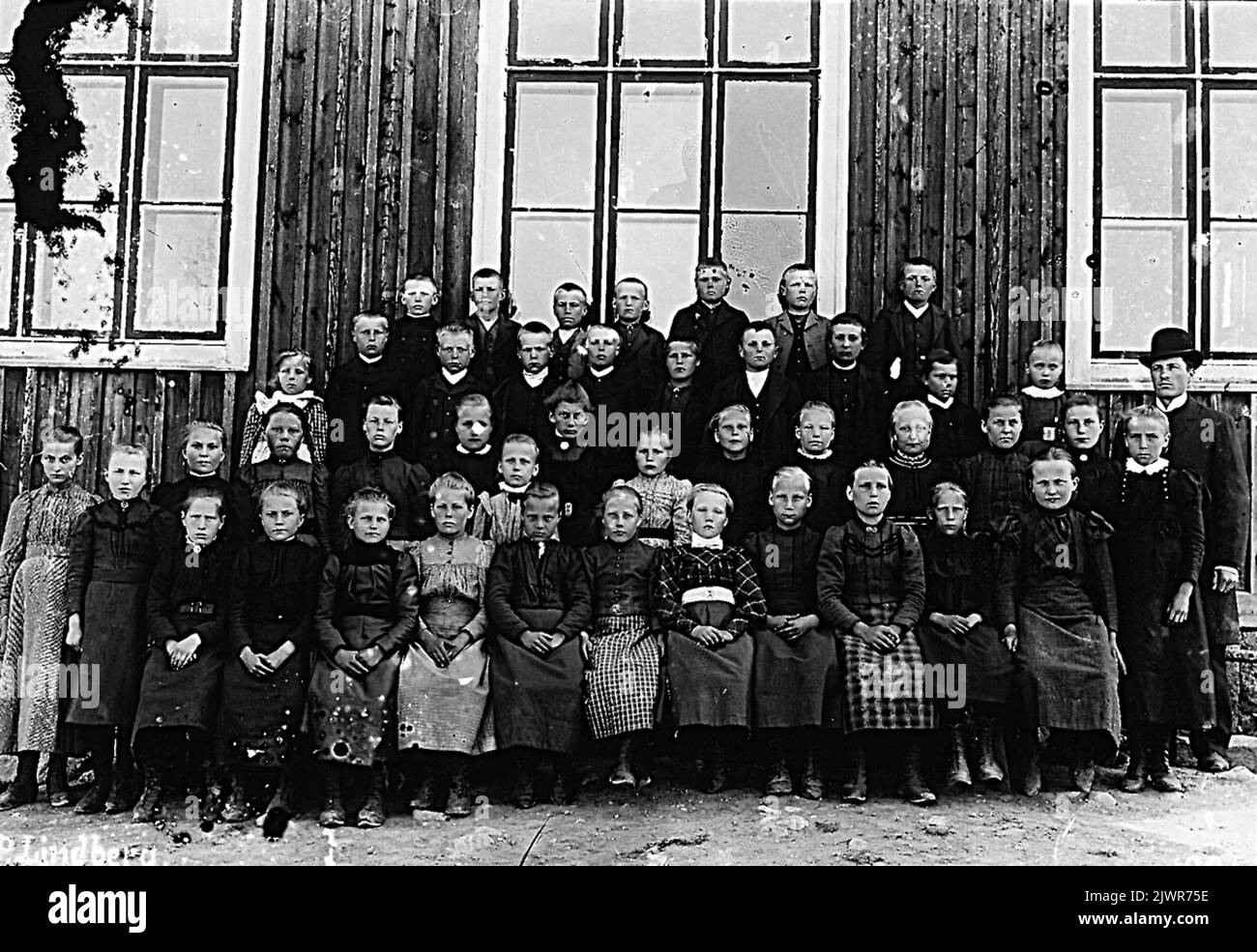 School class, in 1901. Skolklass, år 1901 Stock Photo - Alamy