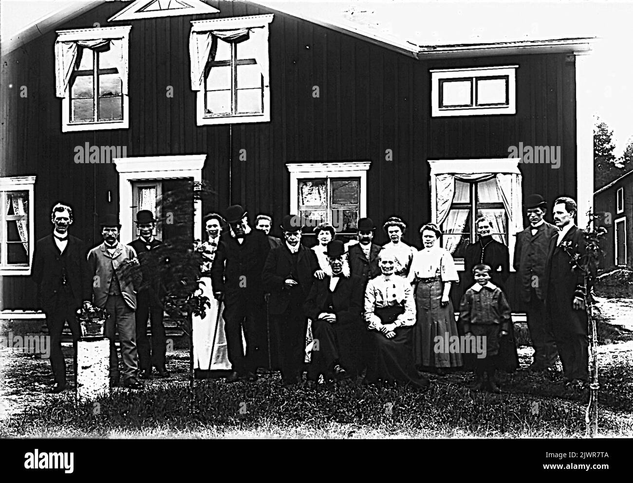Edlund's "In Växbo. David Edlund at the far left. The old people in the ...