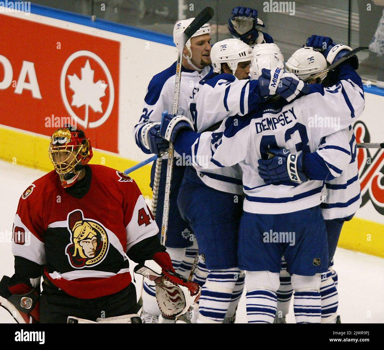 PA HOTOS/AAP - UK USE ONLY: Ottawa Senators goaltender Patrick Lalime ...