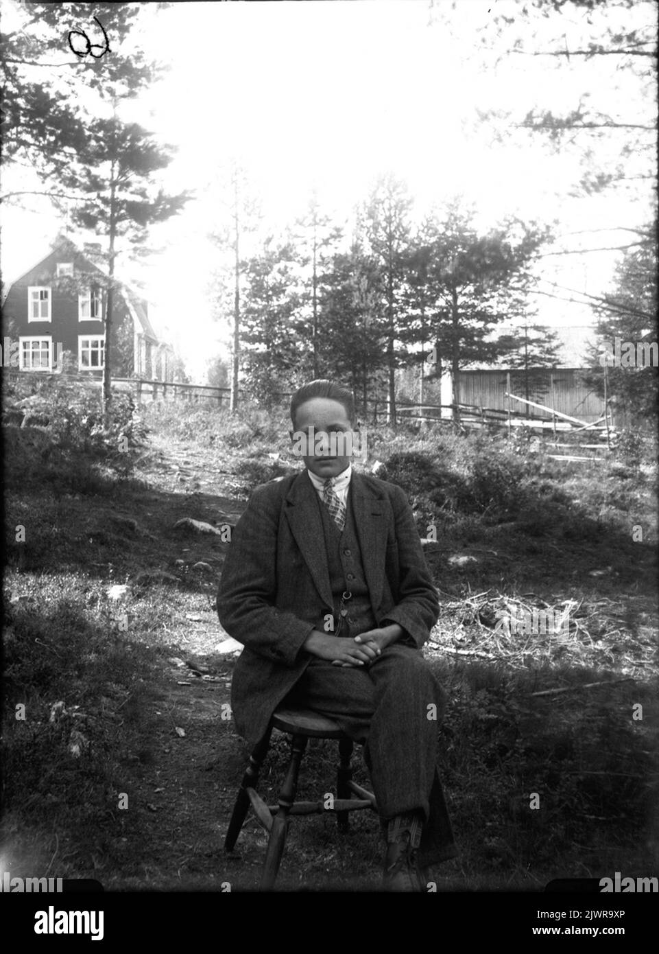 Portrait of youngster. Porträtt av yngling Stock Photo - Alamy