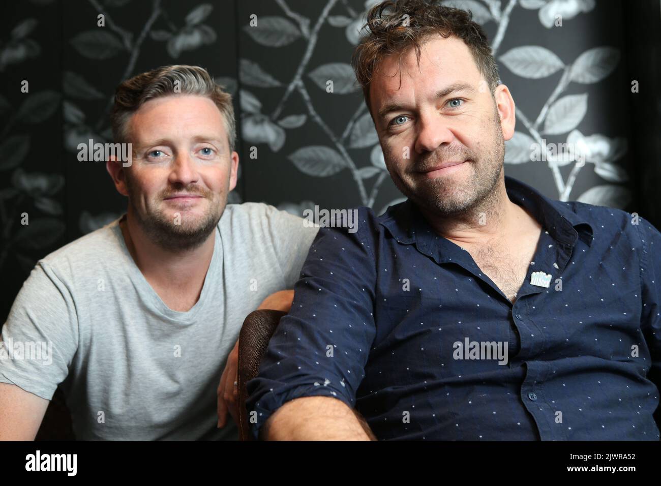 Stephen Curry and Brendan Cowell, actors in the movie 'Save your legs ...