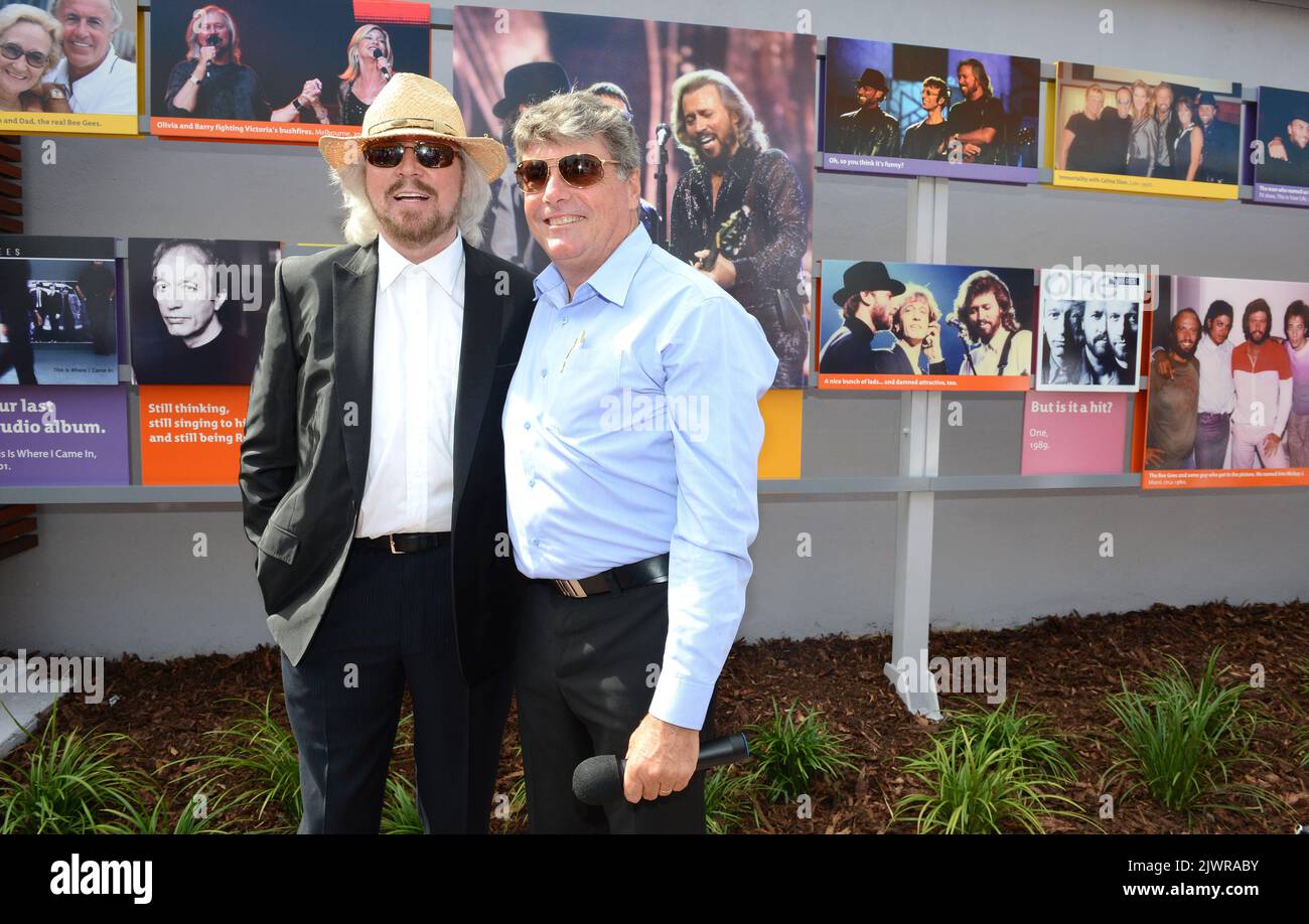 Barry Gibb (left) and Redcliffe Mayor Allan Sutherland pose for a ...