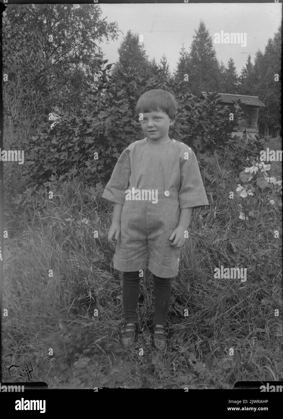 Unknown boy. Okänd pojke Stock Photo - Alamy