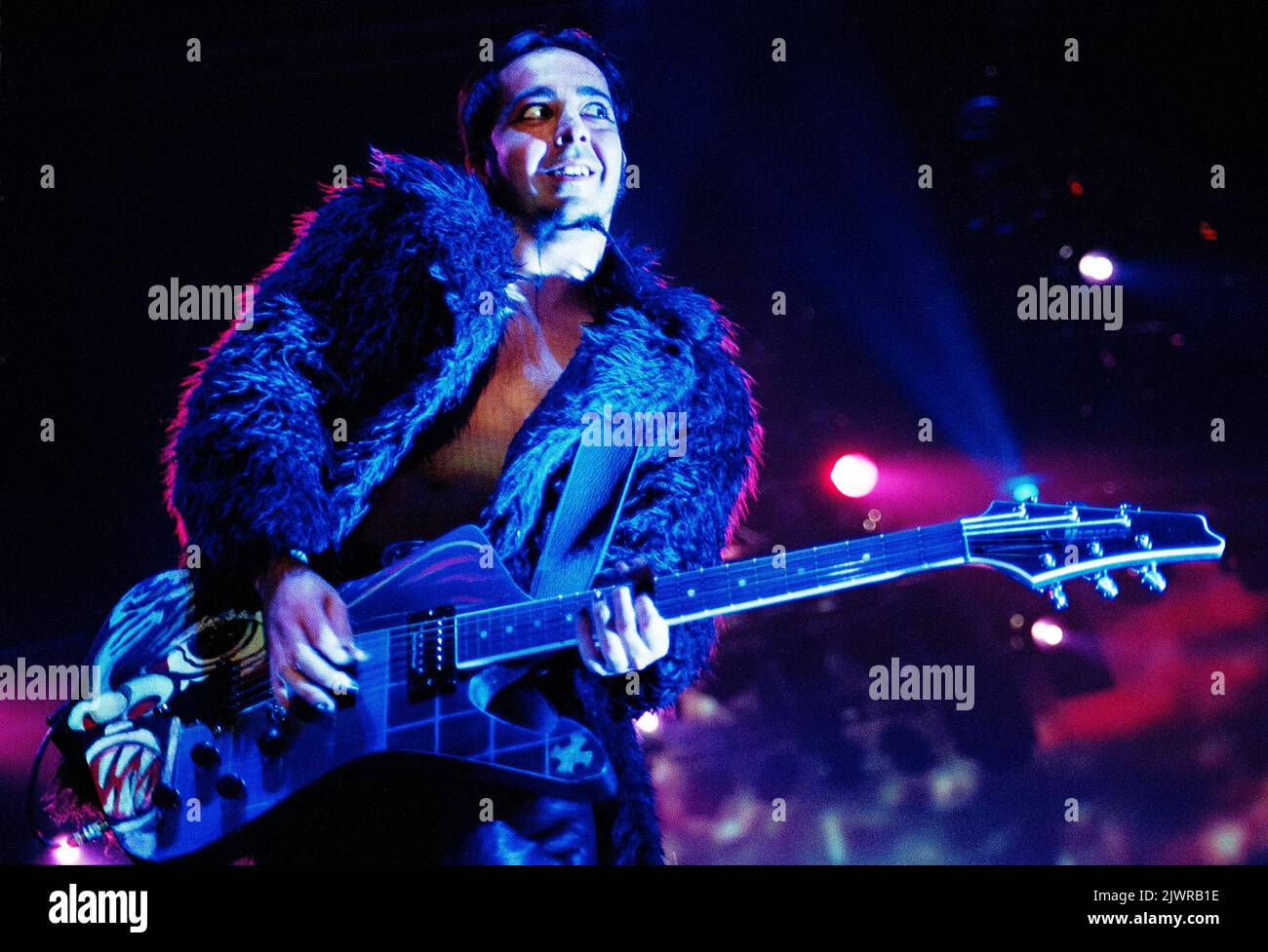 System Of A Down performing in San Jose, California 2002 Credit: Ross ...