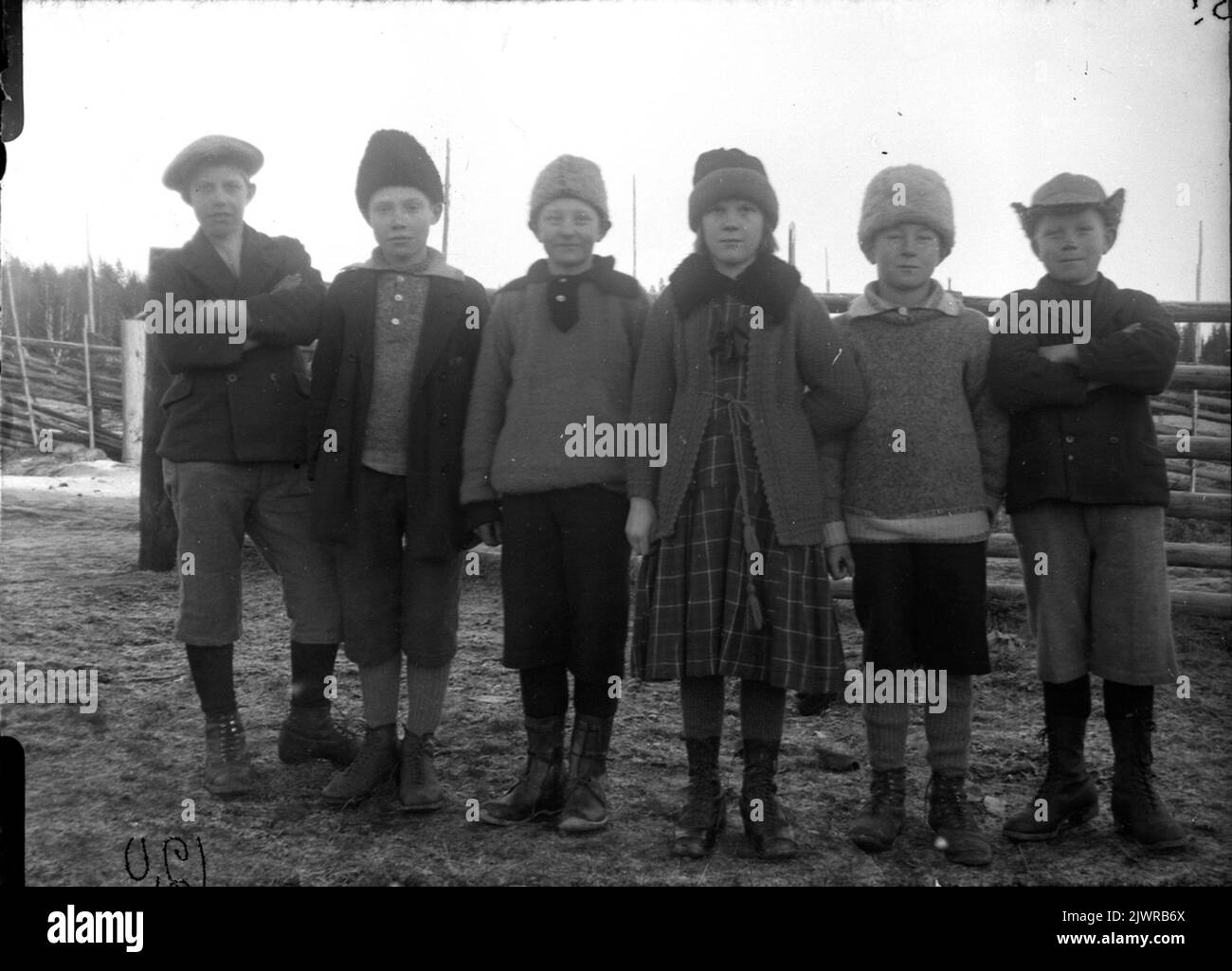 Children kids people girls Black and White Stock Photos & Images - Alamy
