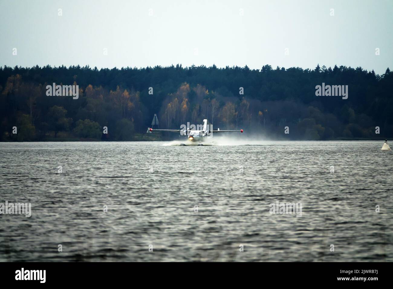 Twin engine seaplane hi-res stock photography and images - Alamy