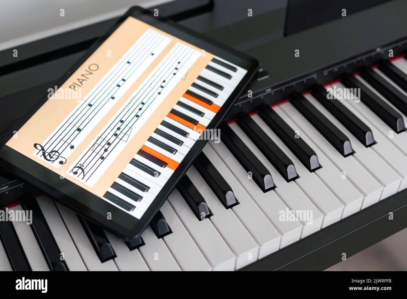 Piano keyboard app hi-res stock photography and images - Alamy