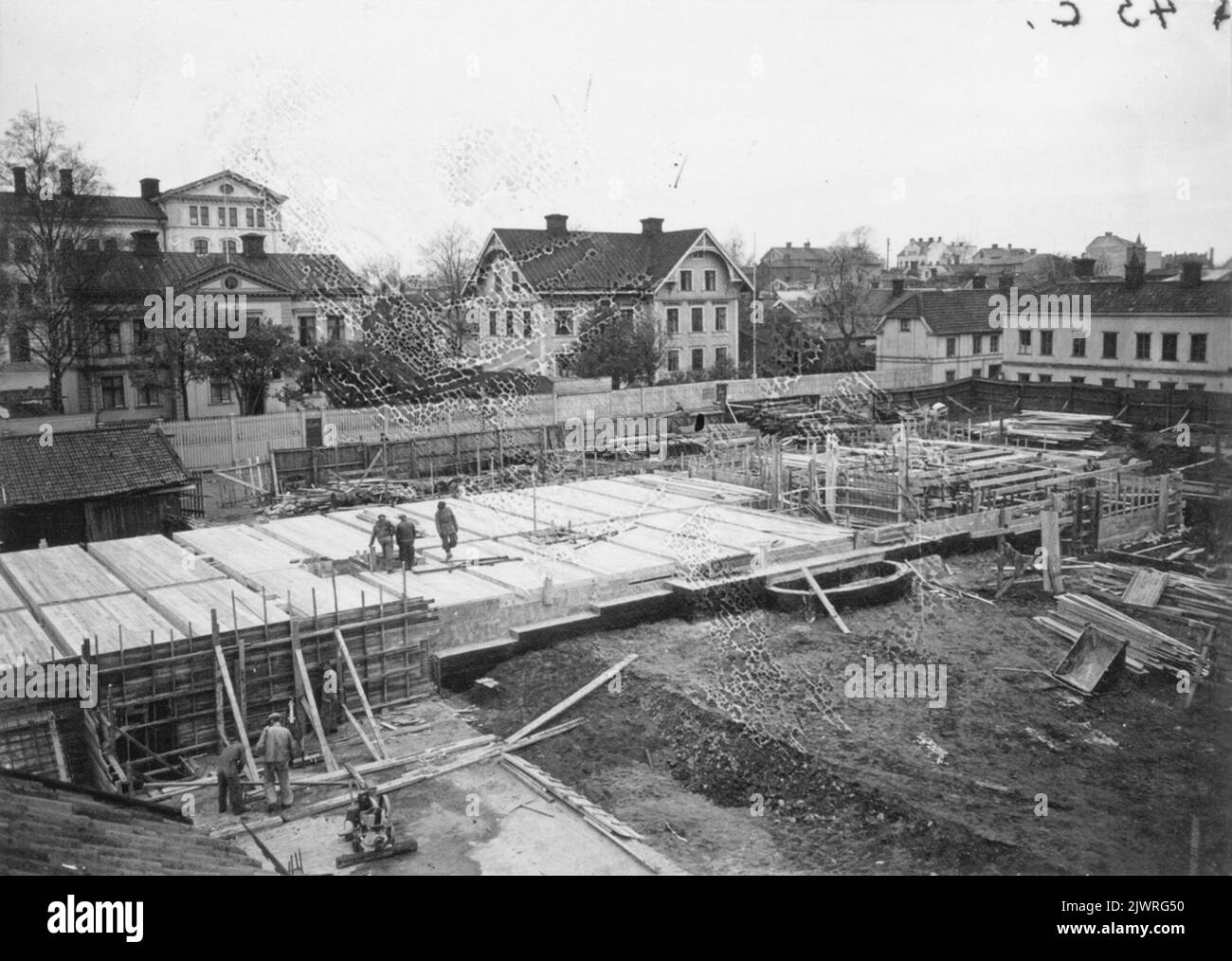 The basic work is ongoing. Picture taken in connection with the work to ...