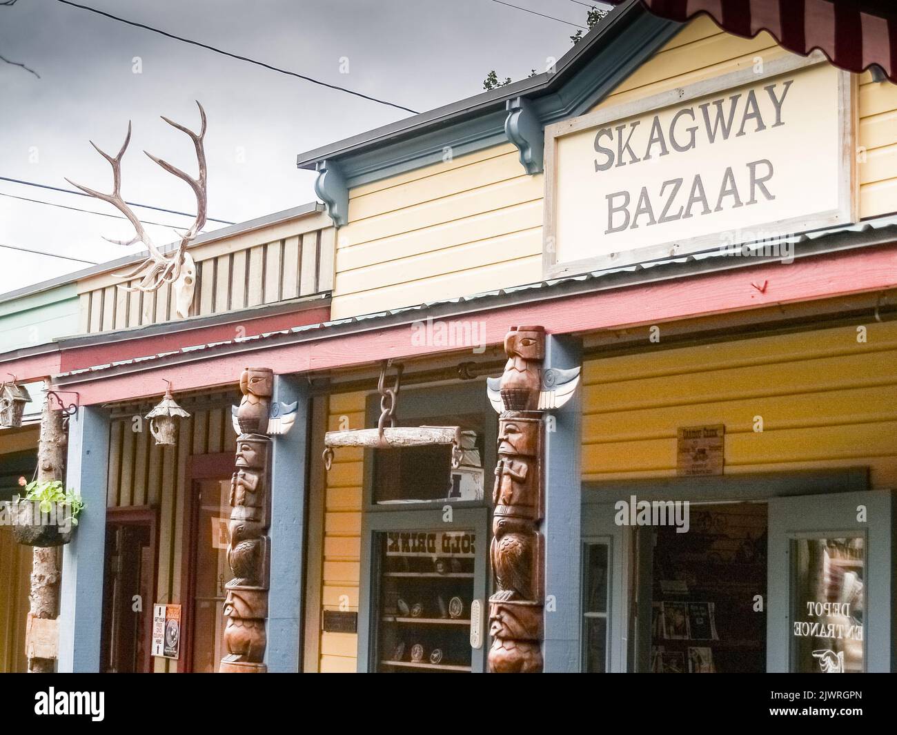 Skagway Alaska USA - July 31 2008: Tourist shop exterior with totem ...