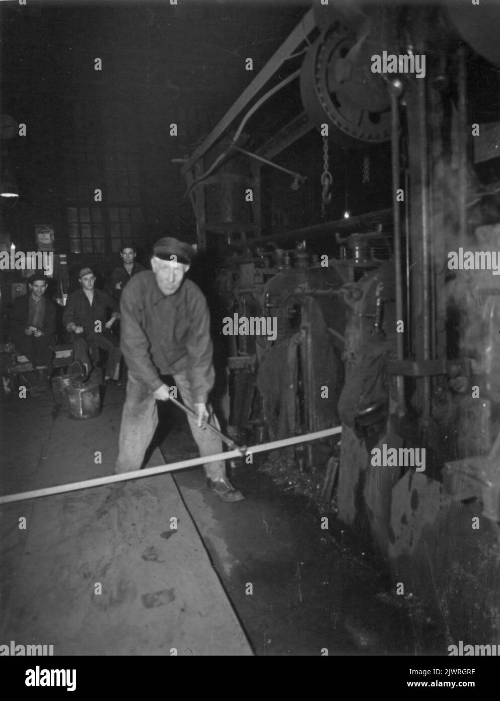 John Naenfeldt. The route in the fine roller work. Photo on December 4 ...